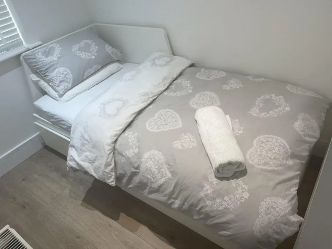 Cozy London House With 3 Bedrooms - Dagenham
