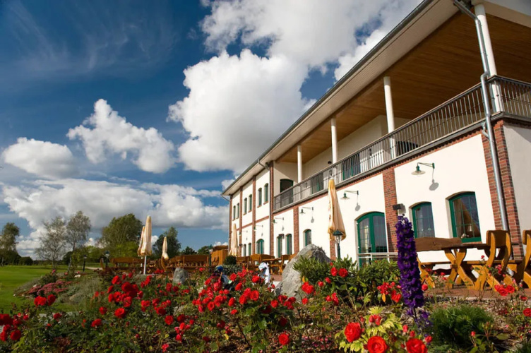 Hotel Im Golfpark Strelasund - Grimmen