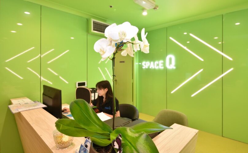 Space Q Capsule Hotel - Surry Hills