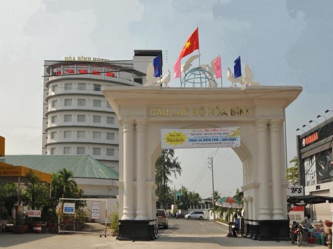 Hoa Binh 1 Hotel - Long Xuyên