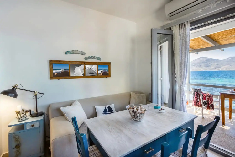 Kalimera & Apoplous Boathouse - Milos