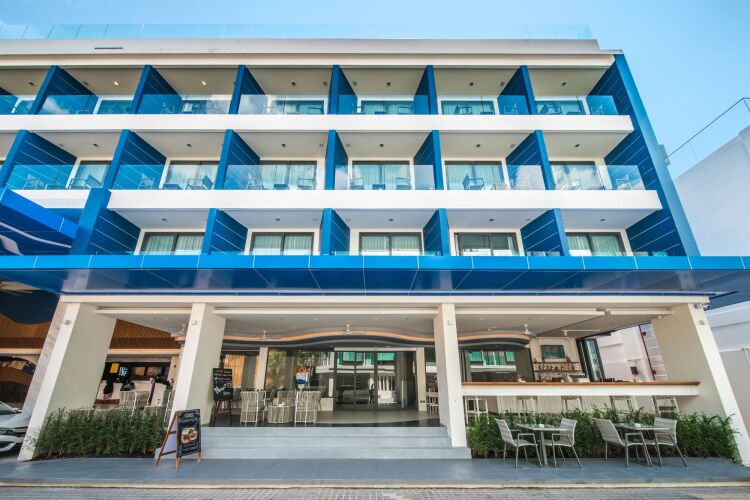 Hotel Clover Patong Phuket - Patong Beach