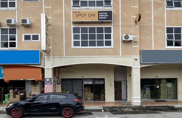 Spot On 89907 Motel Impian - Lumut
