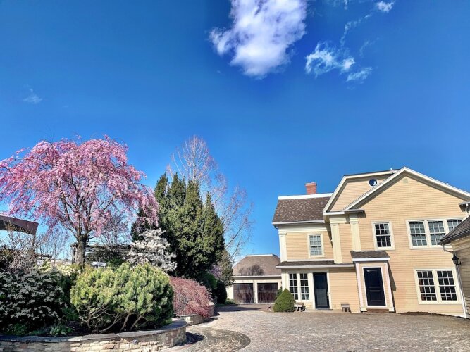 The Inn At Grand Pre Winery - Nova Scotia