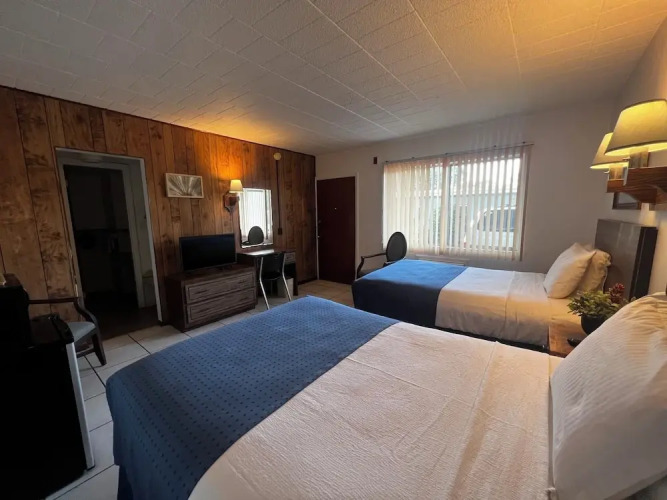Nocturne Motel - New Smyrna Beach, FL