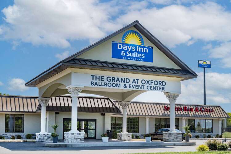 Days Inn And Suites By Wyndham Oxford - Henderson, NC