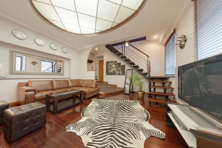 Hth24 Apartment Italiyanskaya 27 - Saint-Pétersbourg