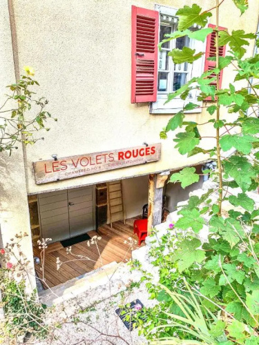 Les Volets Rouges - Arbois