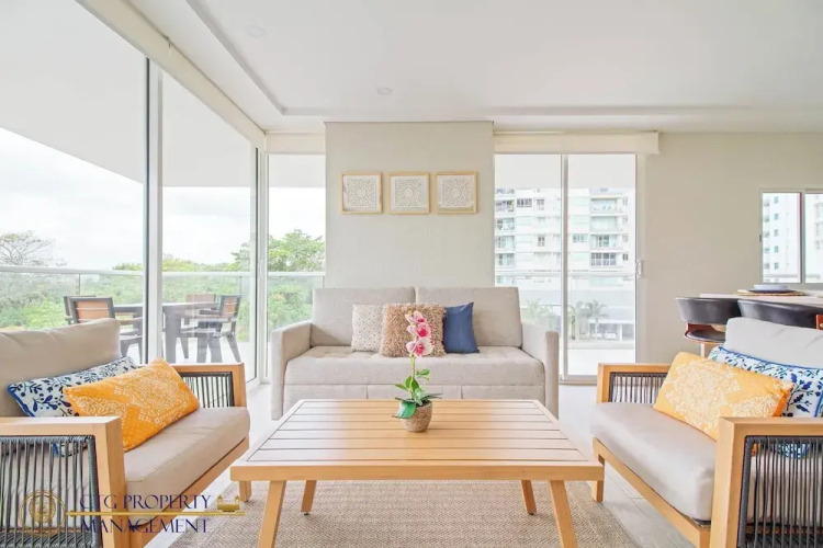 Dominique Cartagena By Hostpro - Cartagena