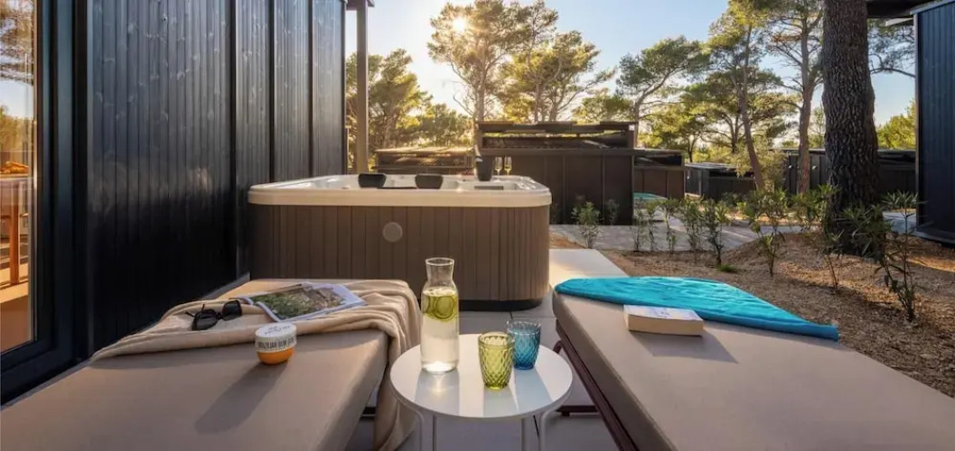 Pinadria Adriatic Coast - Baška Voda