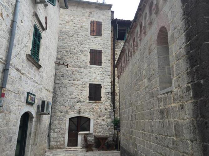 Athos Boutique Hotel - Kotor