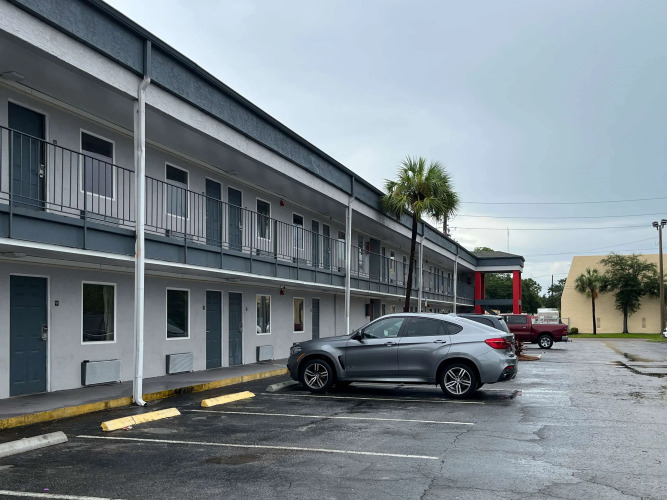 Motel 6 New Port Richey, Fl - New Port Richey, FL