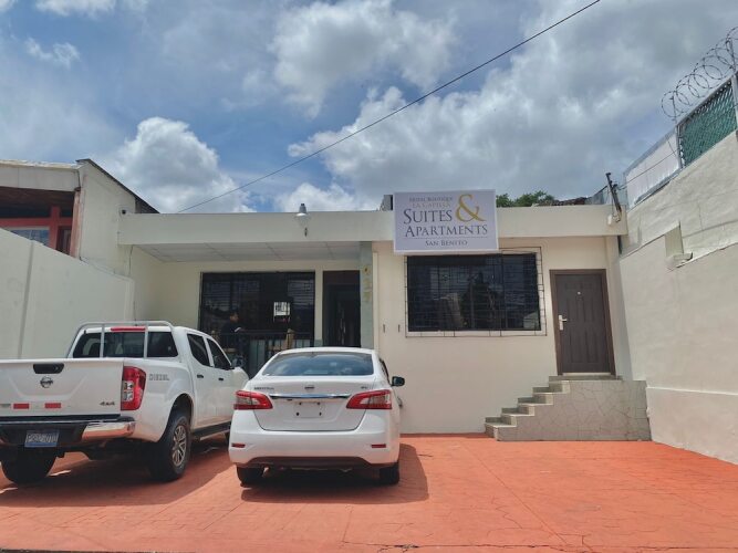 Hotel La Capilla - Suites & Apartments San Benito - San Salvador