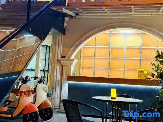 Xiamen Huanhai Ji Homestay (Island Ring Road Huangcuo Beach) - Xiamen