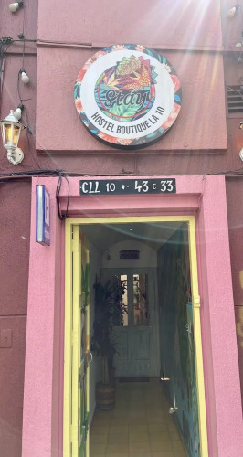 Stay La 10 - 麥德林