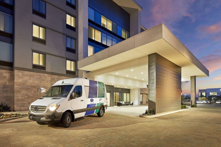 Homewood Suites By Hilton Long Beach Airport - Long Beach, CA