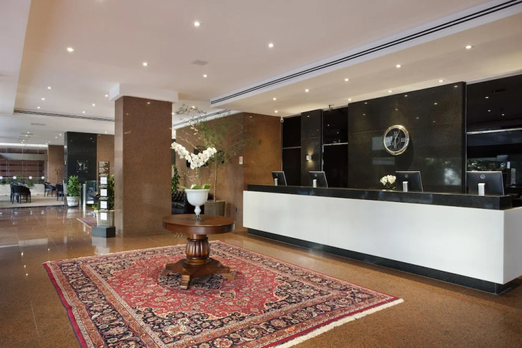 Naoum Plaza Hotel - Brasilia