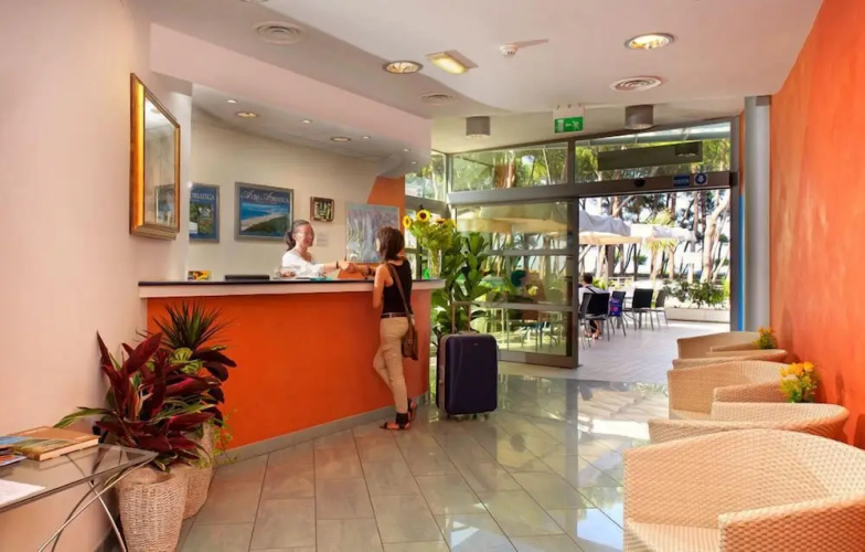 Hotel Antares - Alba Adriatica