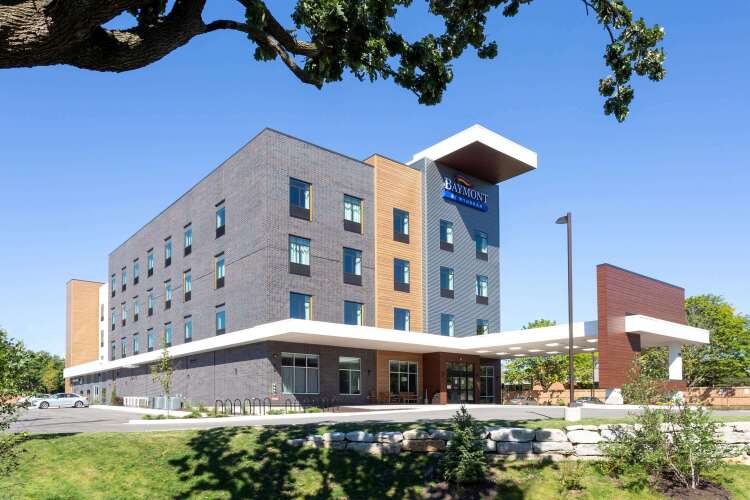 Baymont Inn & Suites By Wyndham Madison - Madison