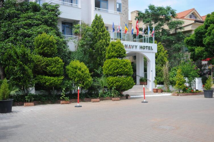 Navy Hotel - İçmeler
