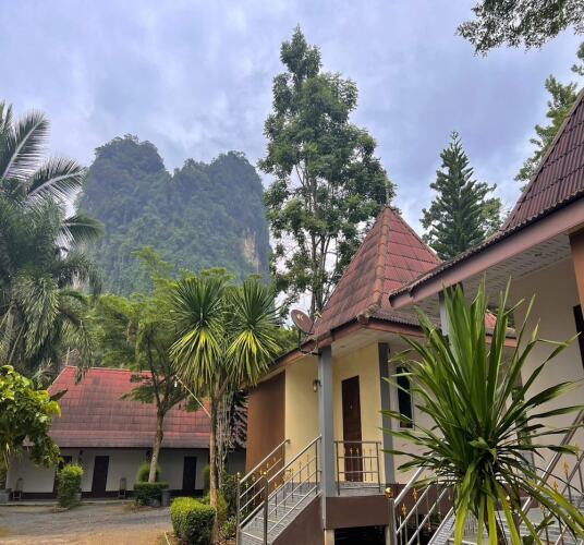 Oyo 75517 Mananchaya Resort - Krabi