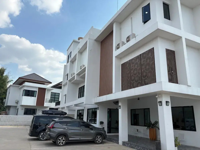 Chom Chiangrai Hotel - Chiang Rai