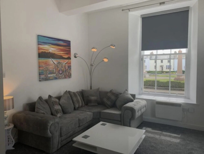 Ayr Cozy Corner Apartment - Ayr, UK