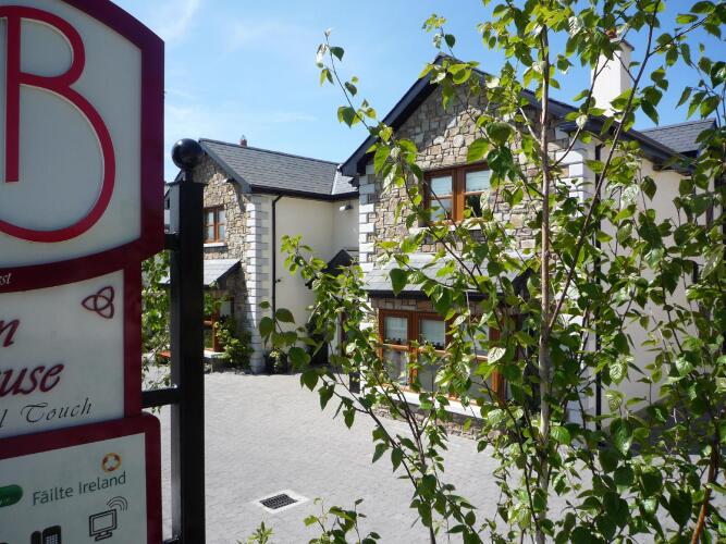 Avlon House Bed & Breakfast - Carlow