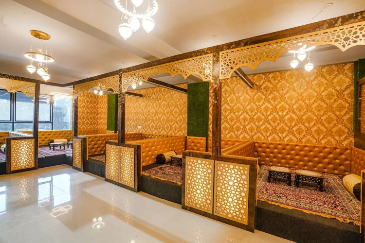 Fabhotel Grand Broholic - Hyderabad