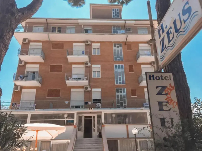 Hotel Zeus - Cervia