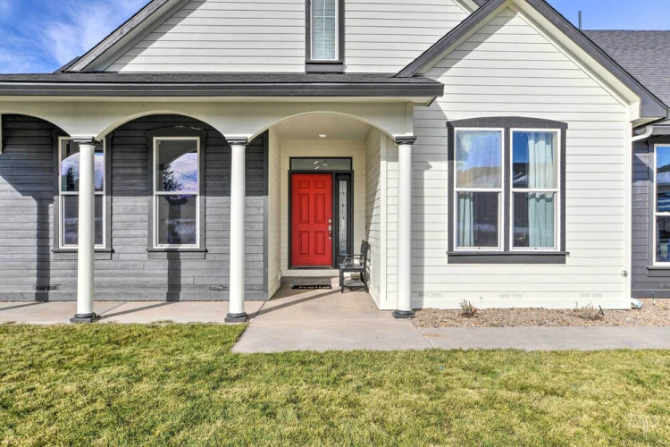 Stylish Klamath Falls Unit < 1/2 Mi To Oit! - Klamath Falls, OR
