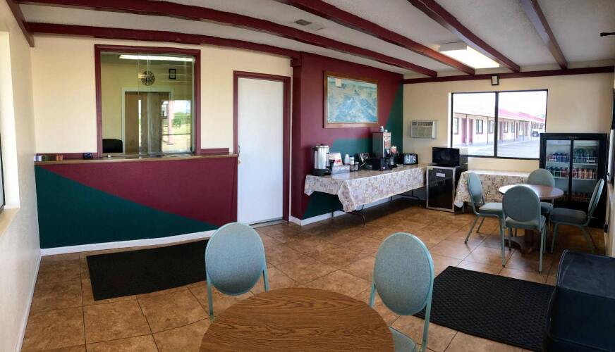 Regal Motel In Las Vegas, New Mexico - Las Vegas, NM
