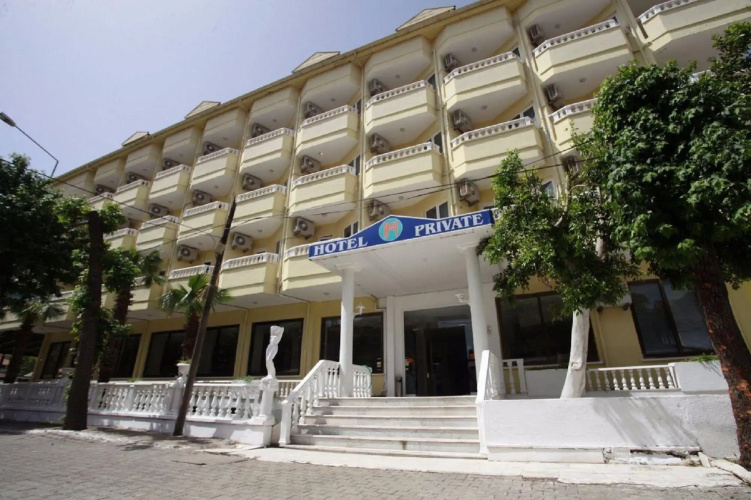 Hotel Private - Ичмелер