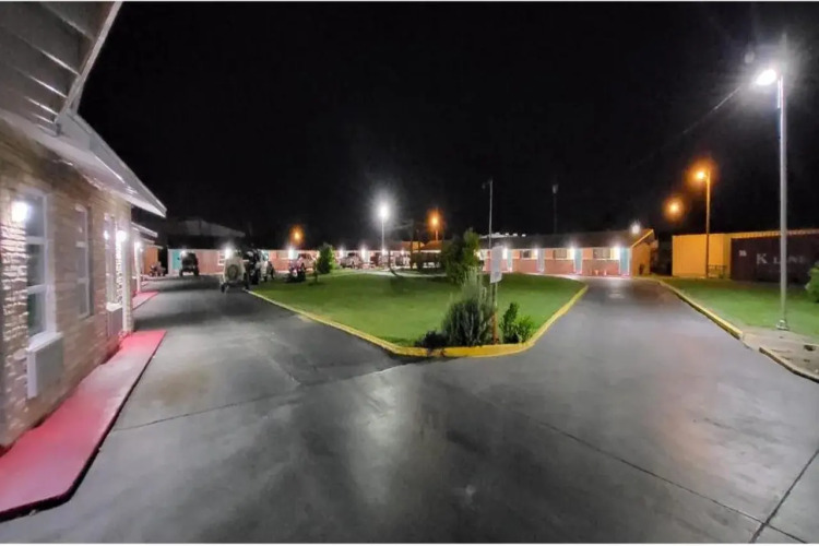 Gulfway Motel By Oyo Near Airport I 37 - Corpus Christi, TX