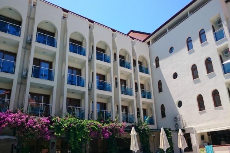 Kent Studyo Hotel - İçmeler