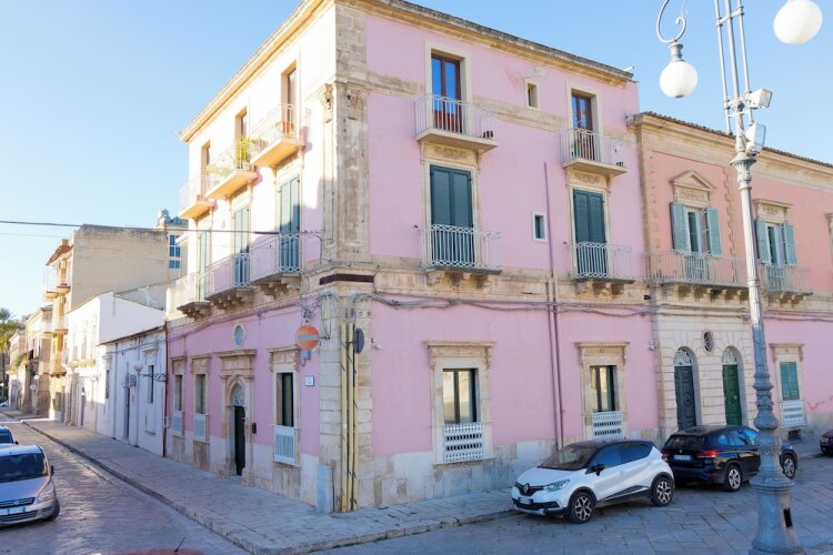 Le2stanze - Vittoria