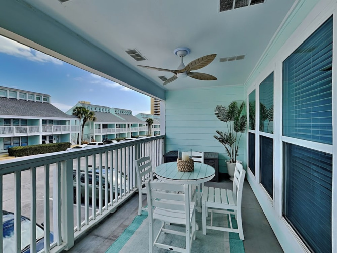Southwind I Condo #K8 - Front Beach Flair - Panama City Beach, FL