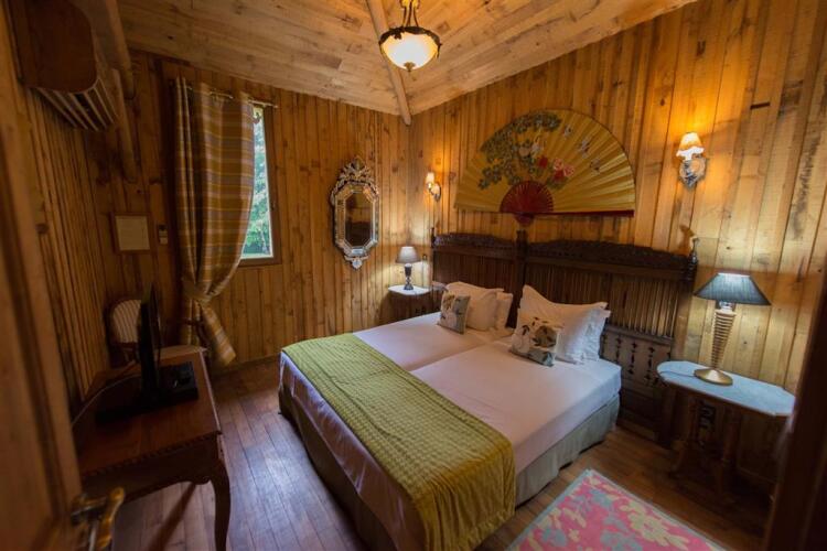 Chateau Hotel Le Boisniard - Les Epesses