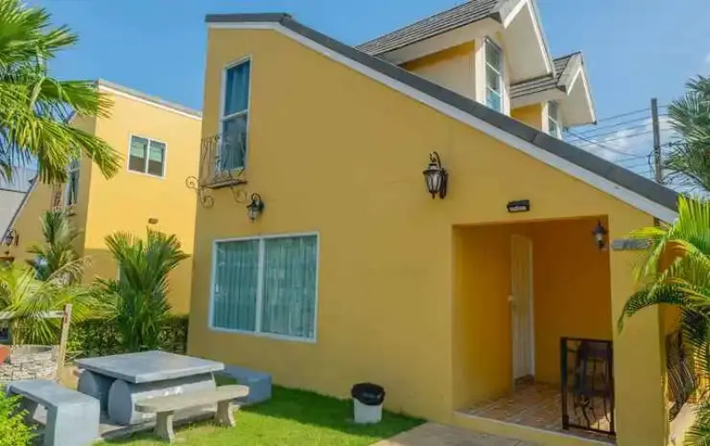 Apinya Resort Bangsarey - Sattahip