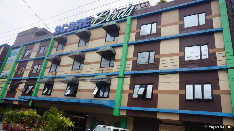Score Birds Hotel - Angeles