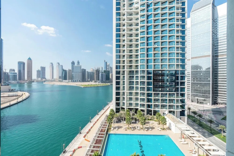 Staycae Holiday Homes Prive - Dubai