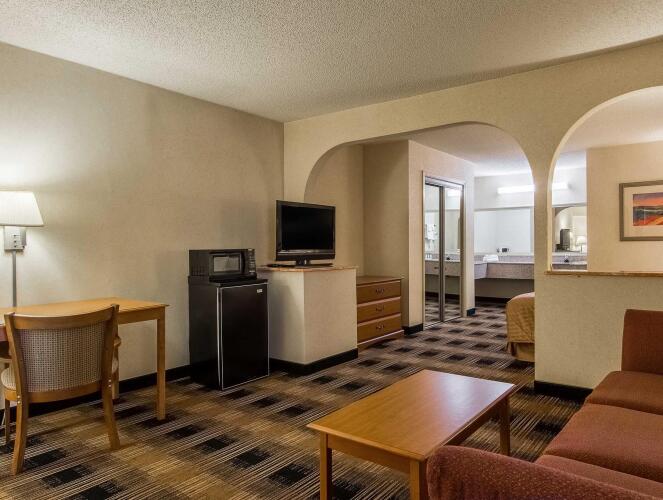 Quality Inn - Lake Lanier, GA