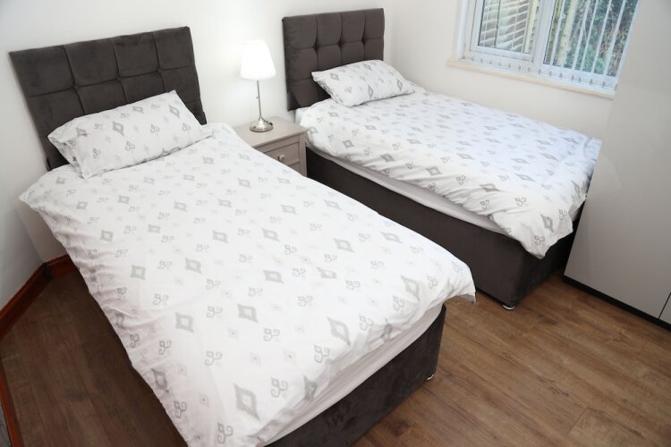 Cosy 3-bed Bungalow Nec Airport Close To Amenities - Birmingham