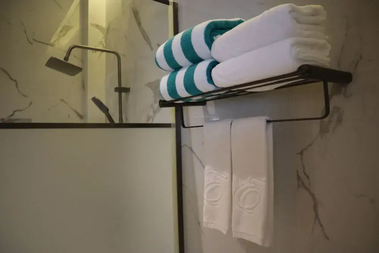 The Hotel Elizabeth Resort And Villas - Long Beach San Vicente Palawan - San Vicente, Philippines