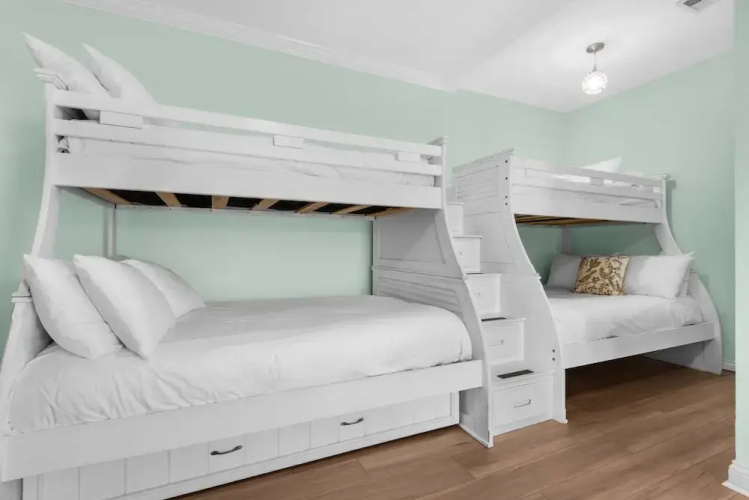 Brzee Bungalow - Miramar Beach, FL