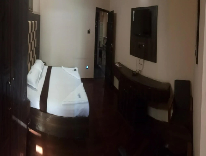 The Majestic Hotel - Hyderabad
