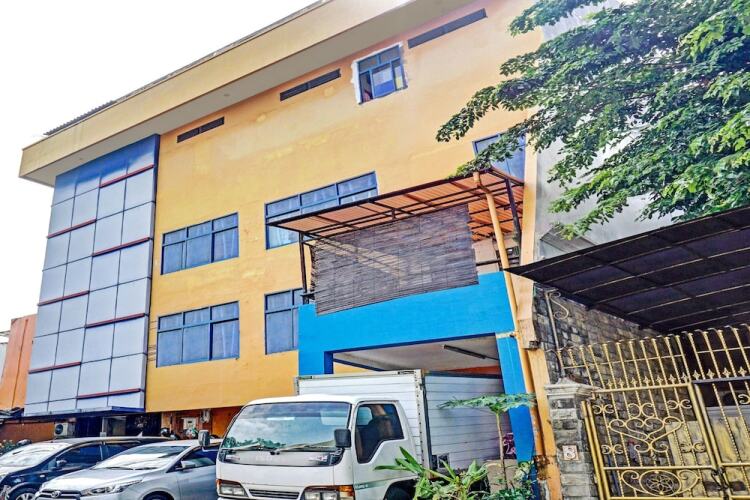 Super Oyo 90692 Point Hostel - Jakarta