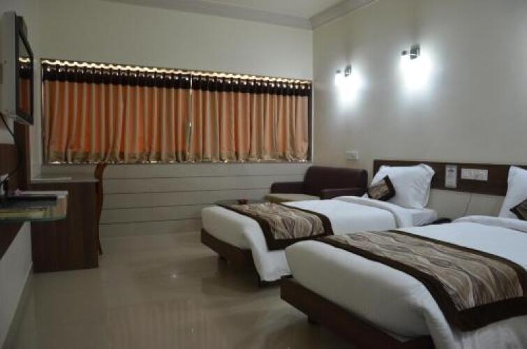 Hotel Shiv International - Surendranagar