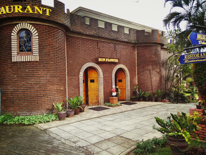Hotel Taman Sari Sukabumi - Sukabumi