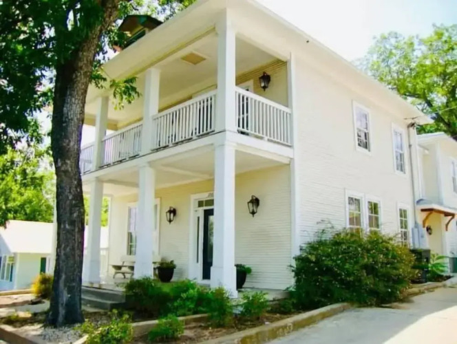 Emigrant's Inn - Fredericksburg, TX